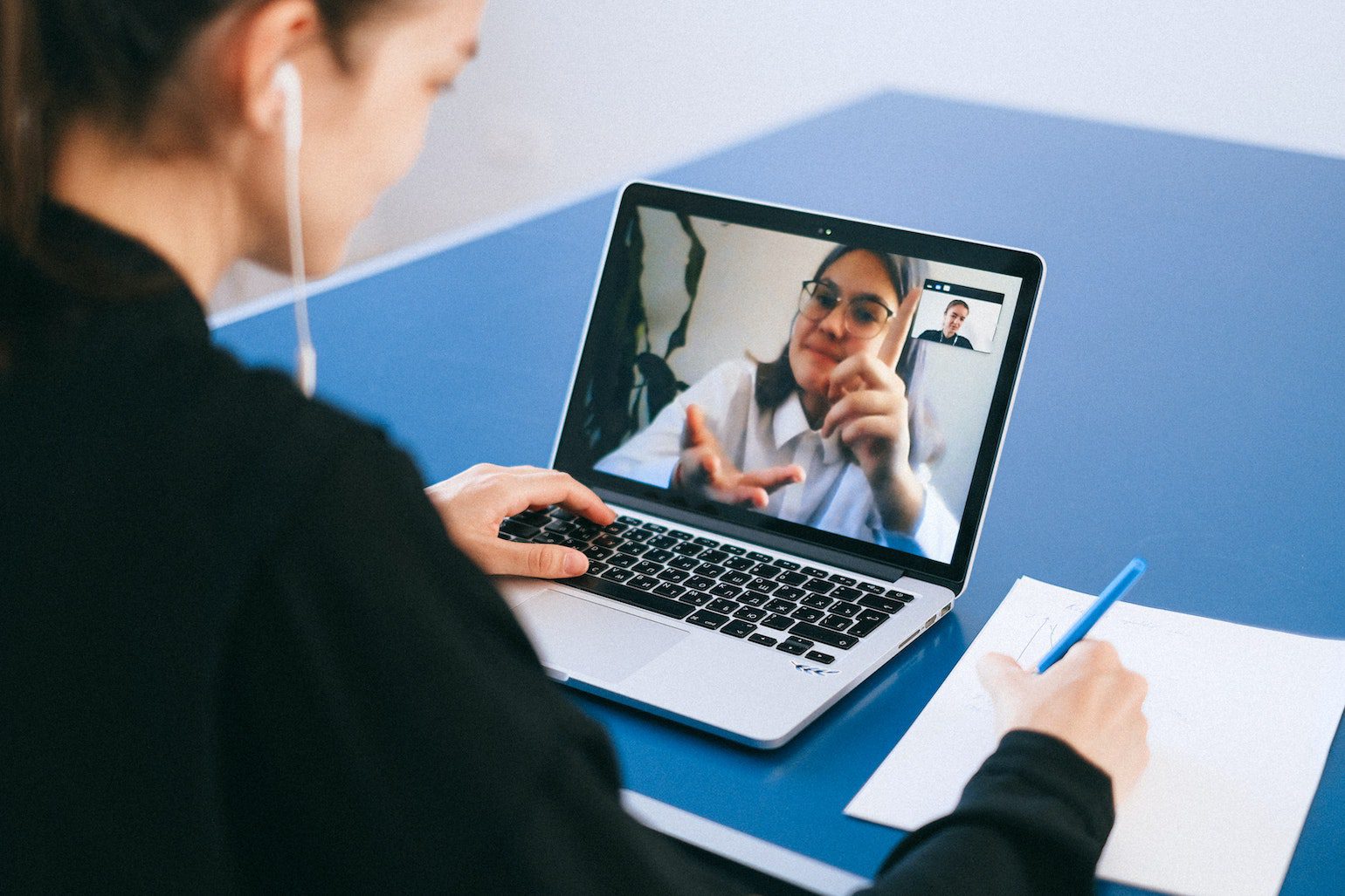 Tech Virtual Interviews 101: Process, Best Practices, & Tips for Remote ...